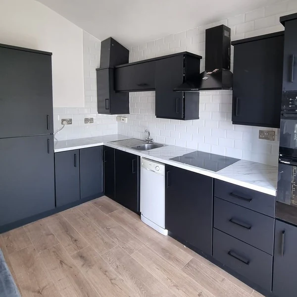 Top Kitchen Wrap Trends for a Modern and Fresh Look – Layed | Self ...